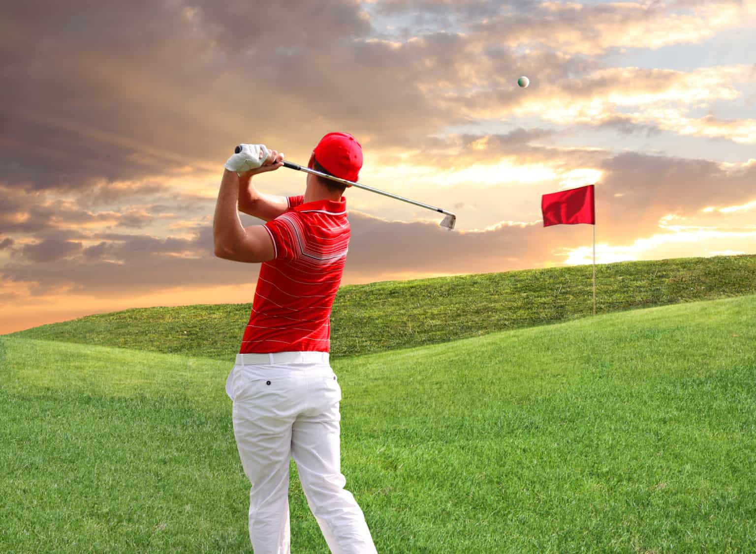 30+ Fun Golf Games For The Course (Complete List)