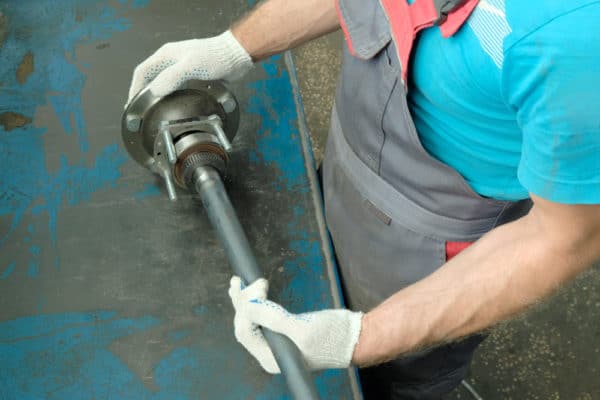 How To Remove The Rear Axle On A Club Car (Step-By-Step)