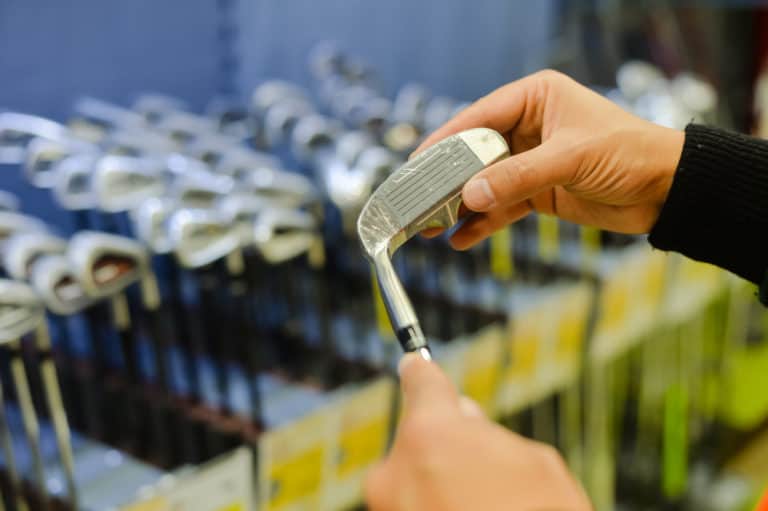 Epoxy For Golf Clubs (How to Use, Where to Get, Dry Time)
