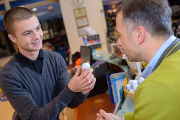 How To Sell Golf Balls (Top 10 Ways)
