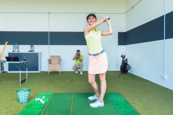 Simplest Golf Swing (5 Tips To Make It Easy)